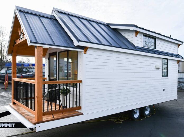 Cette mini maison possède un espace extérieur privatif - Tiny House France